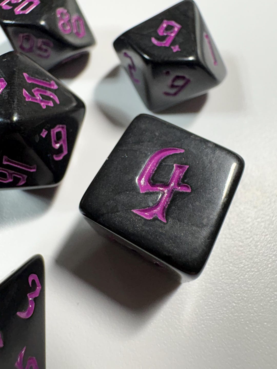 Orcish Script Purple | 7 Piece Dnd Dice Set - Etsy