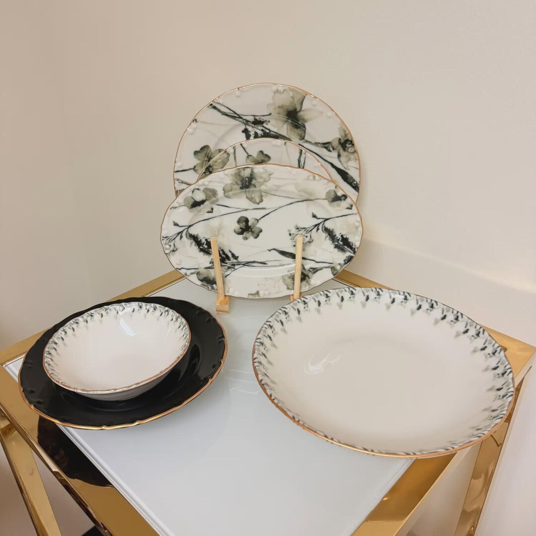 Set of 29 Turkish Porcelain Dinnerware Set With Watercolor Floral ...