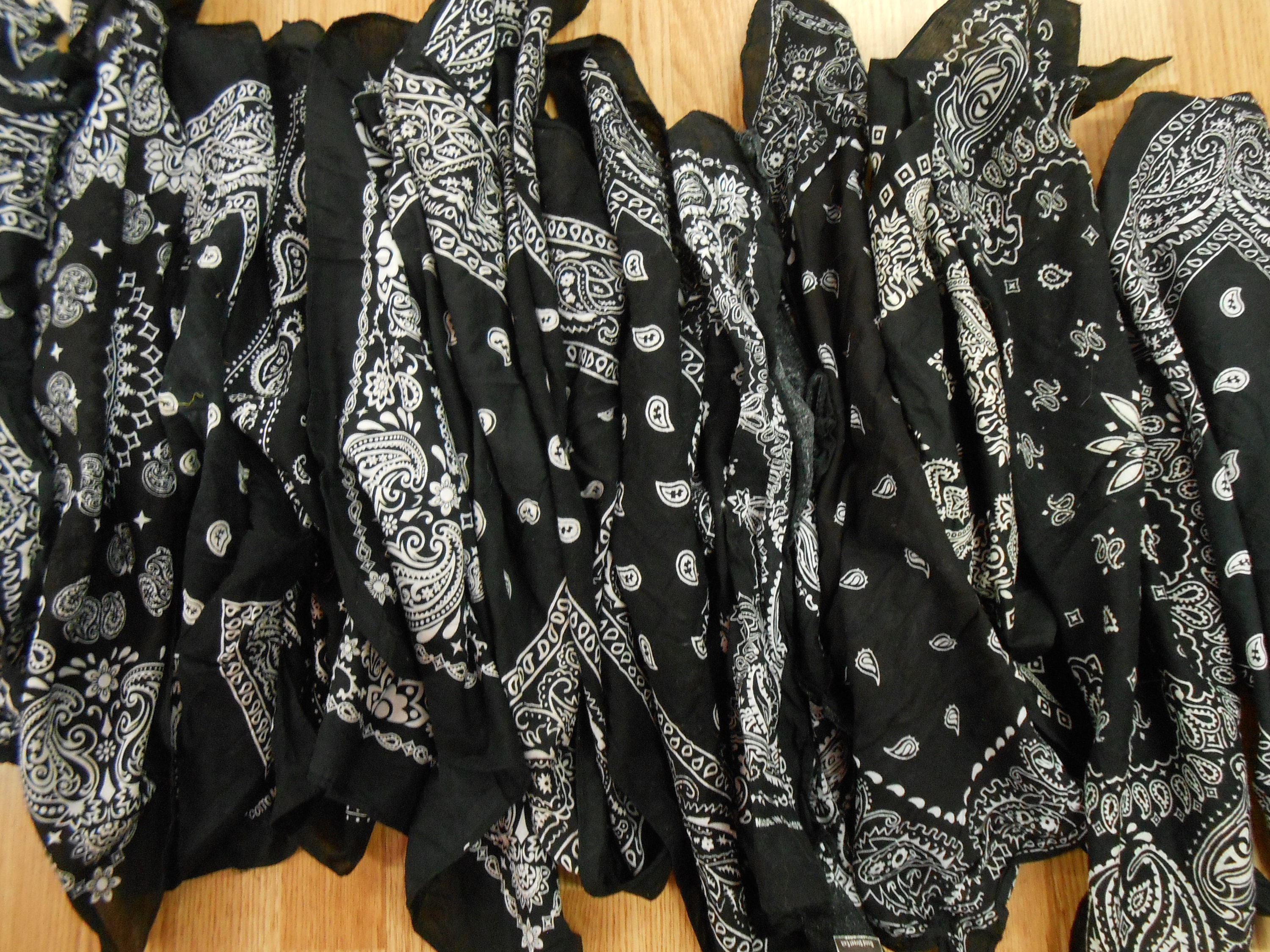 Old School Lot of 10 Mixed BLACK PAISLEYS Soft Cotton Biker Bandana's ...