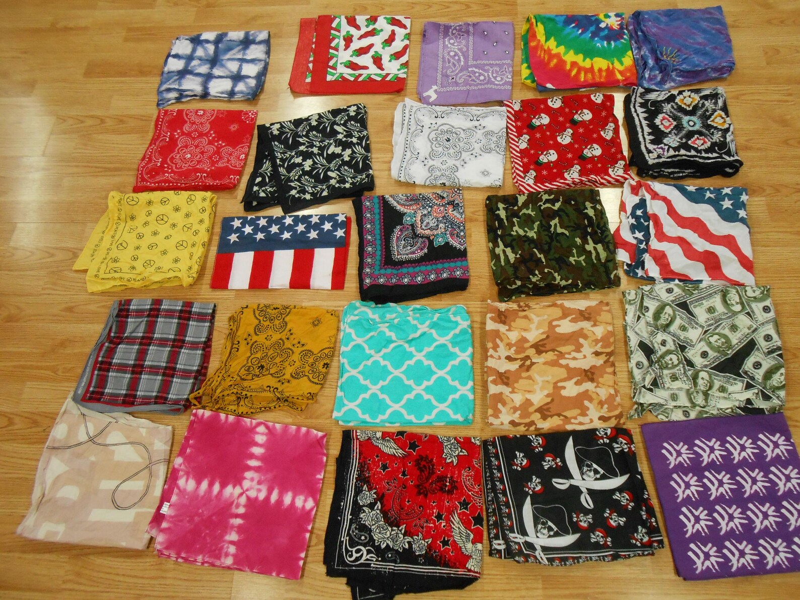 Mixed Lot of 25 Mixed Prints His & Hers Soft Cotton Biker Old School ...