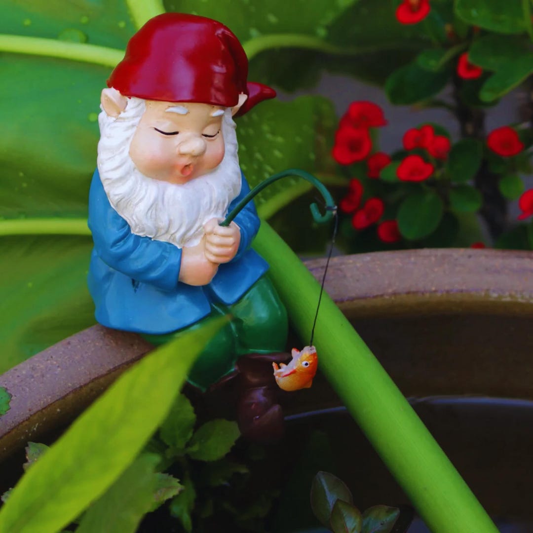 Fishing Garden Gnome Statue – Whimsical Fisherman Gnome Decor for Pond ...