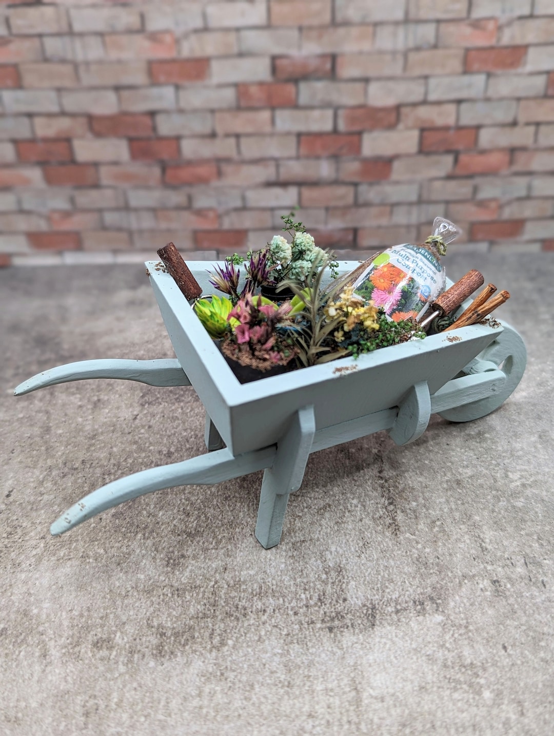 12th Scale Miniature Dollhouse Wheelbarrow - Etsy