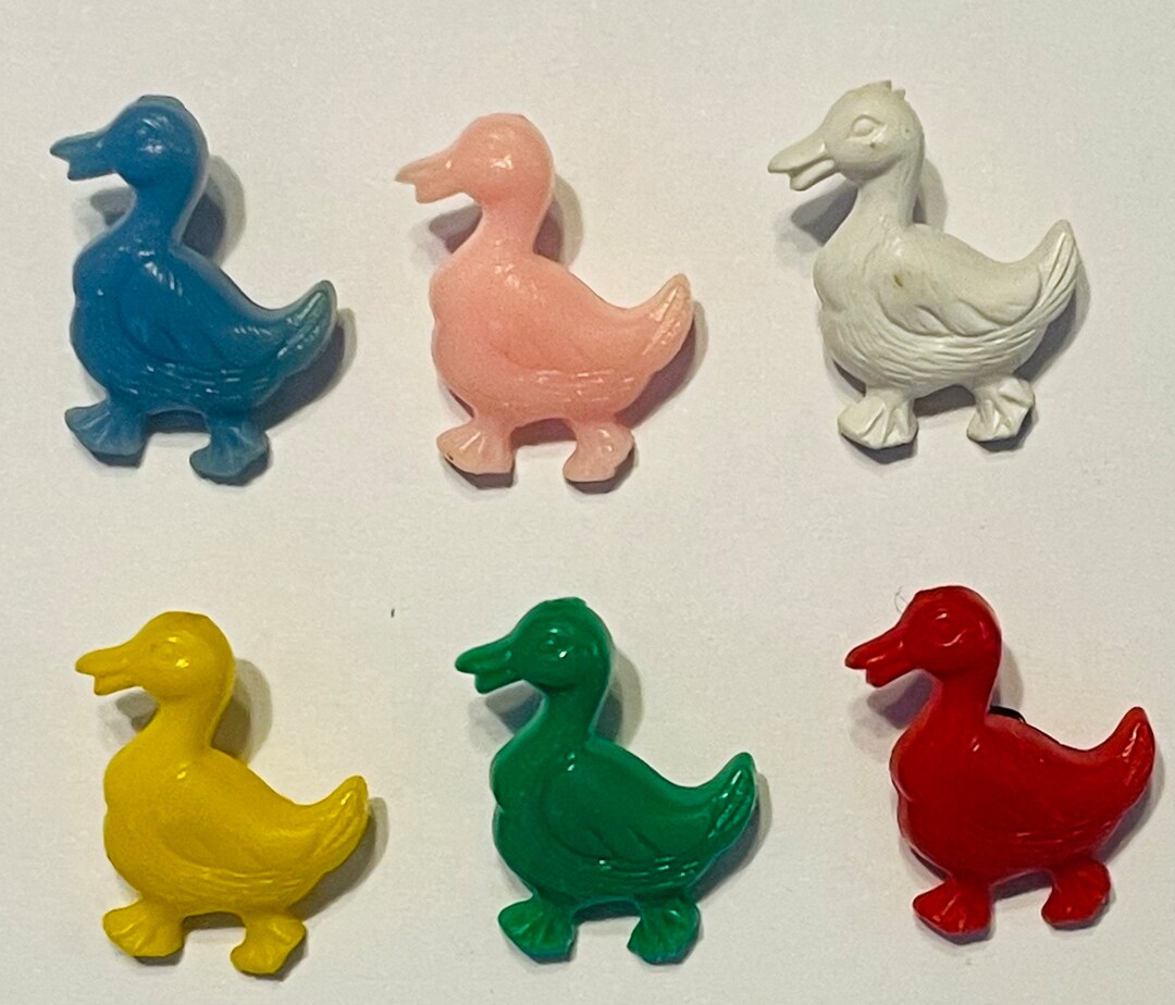 Vintage Plastic Kiddie Buttons - Ducks - Goofy, Realistic - 1 Button ...