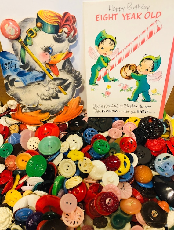 Buy vintage buttons in bulk store