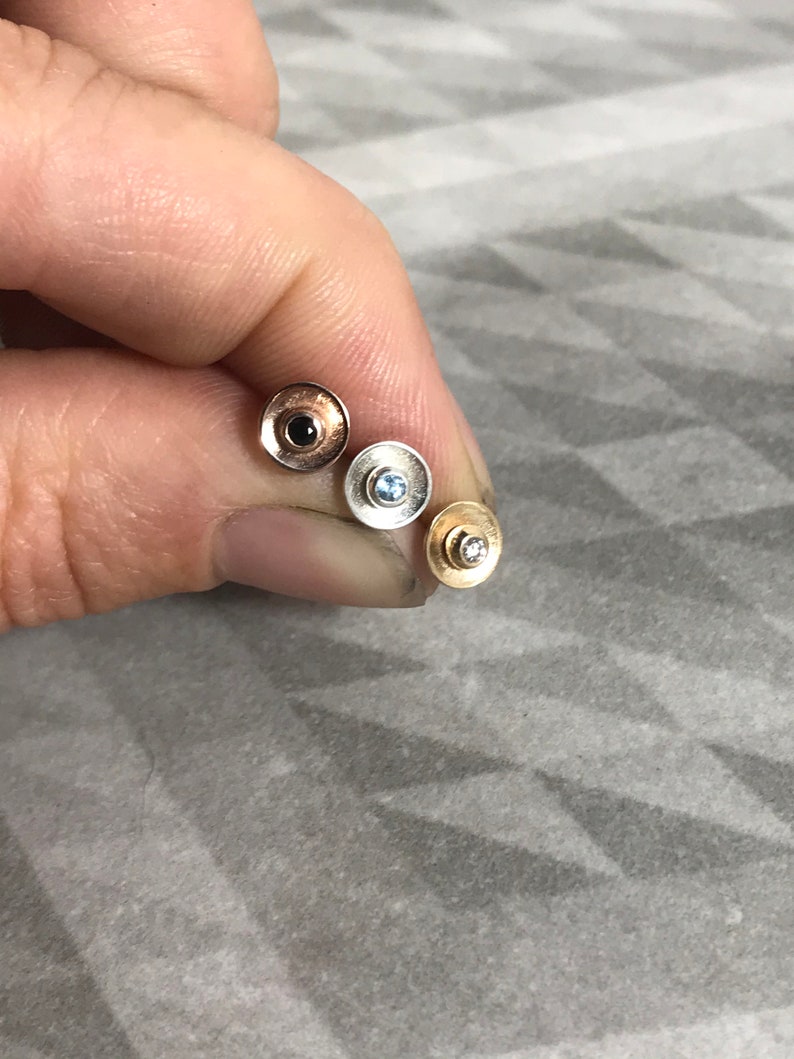 The SORA Stud. 14k Gold Nose Stud. Threadless Stud End. Gold - Etsy