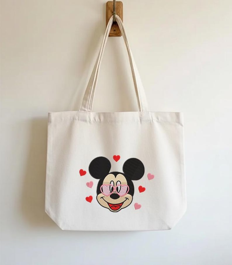 Embroidered Mickey Minnie Disneyland Valentines Embroidery Design ...