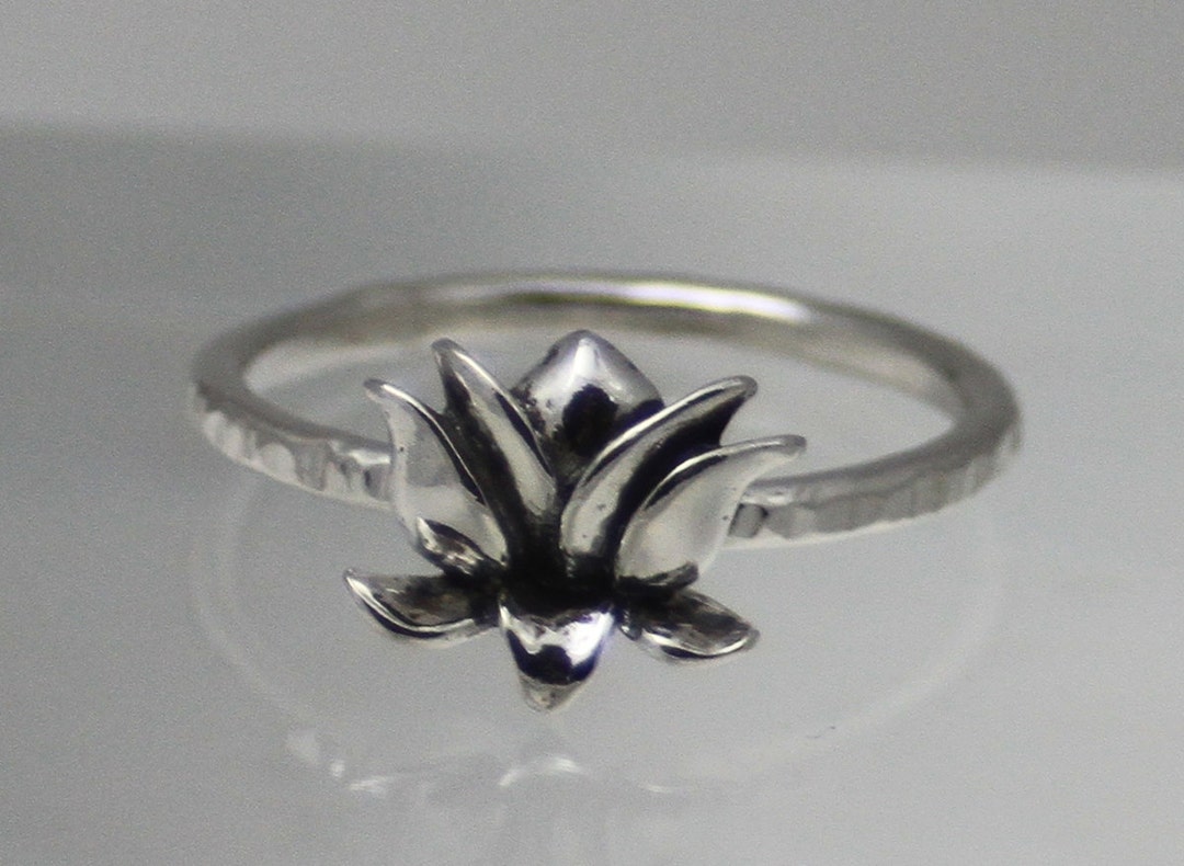 Handmade Sterling Silver Lotus Ring, Hand Hammered Band - Etsy