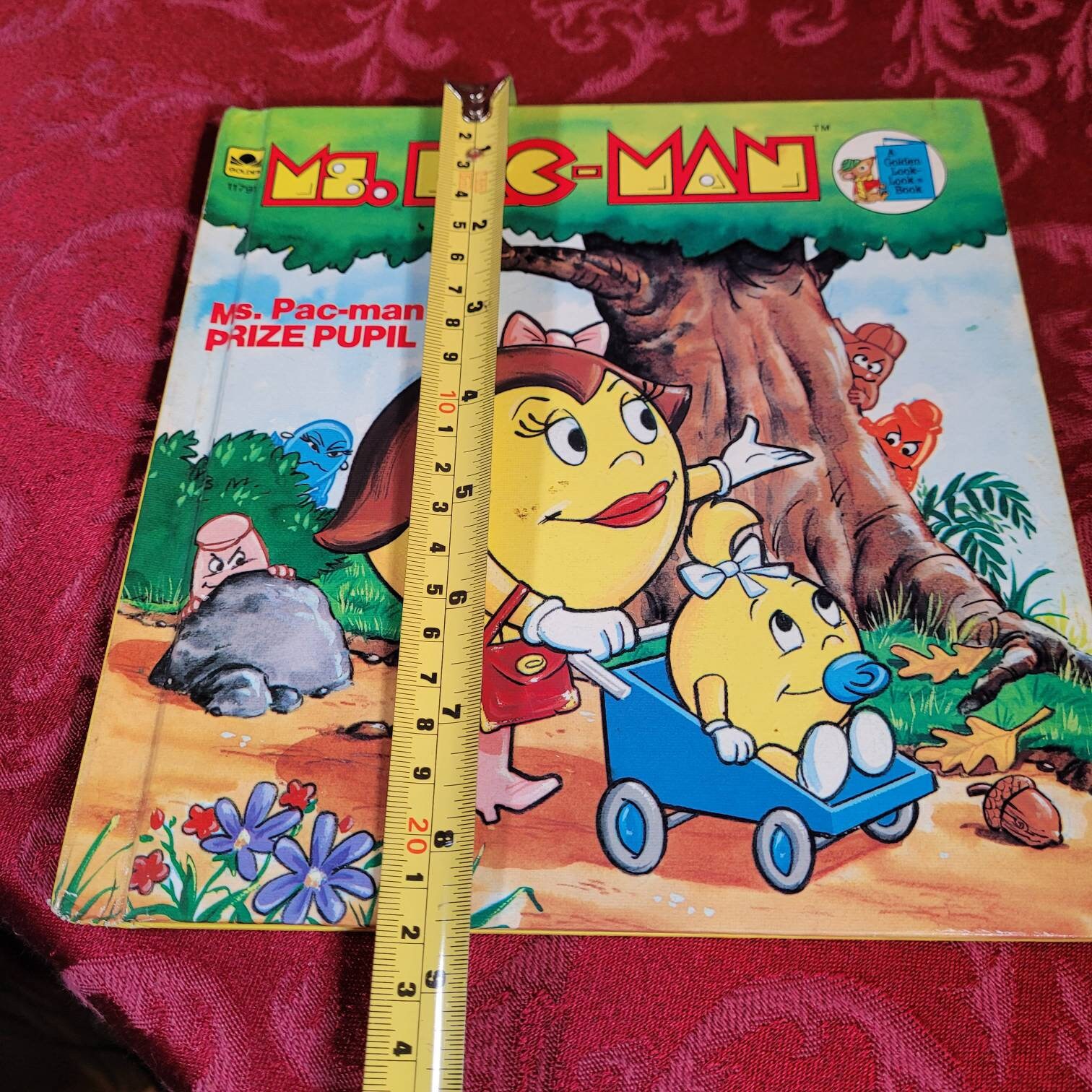 Ms Pac-man. "ms. Pac-man's Prize Pupil". Golden Look-look Books. 1983 ...