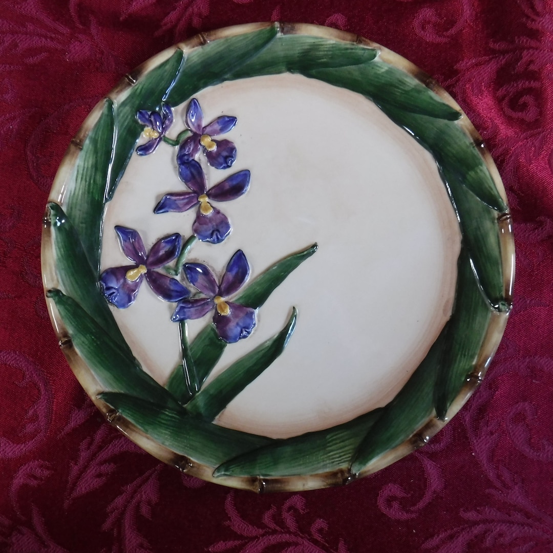 Pacific Rim - 3D Hand Painted Floral Plate - Etsy