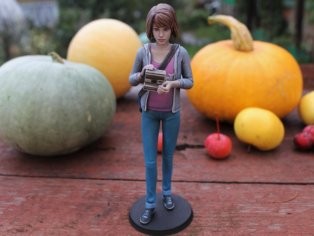Max Caulfield Statue | 3D Resin Printed & Hand Painted | Life is ...