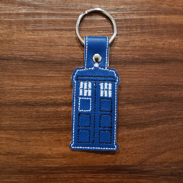 Tardis Key - Etsy
