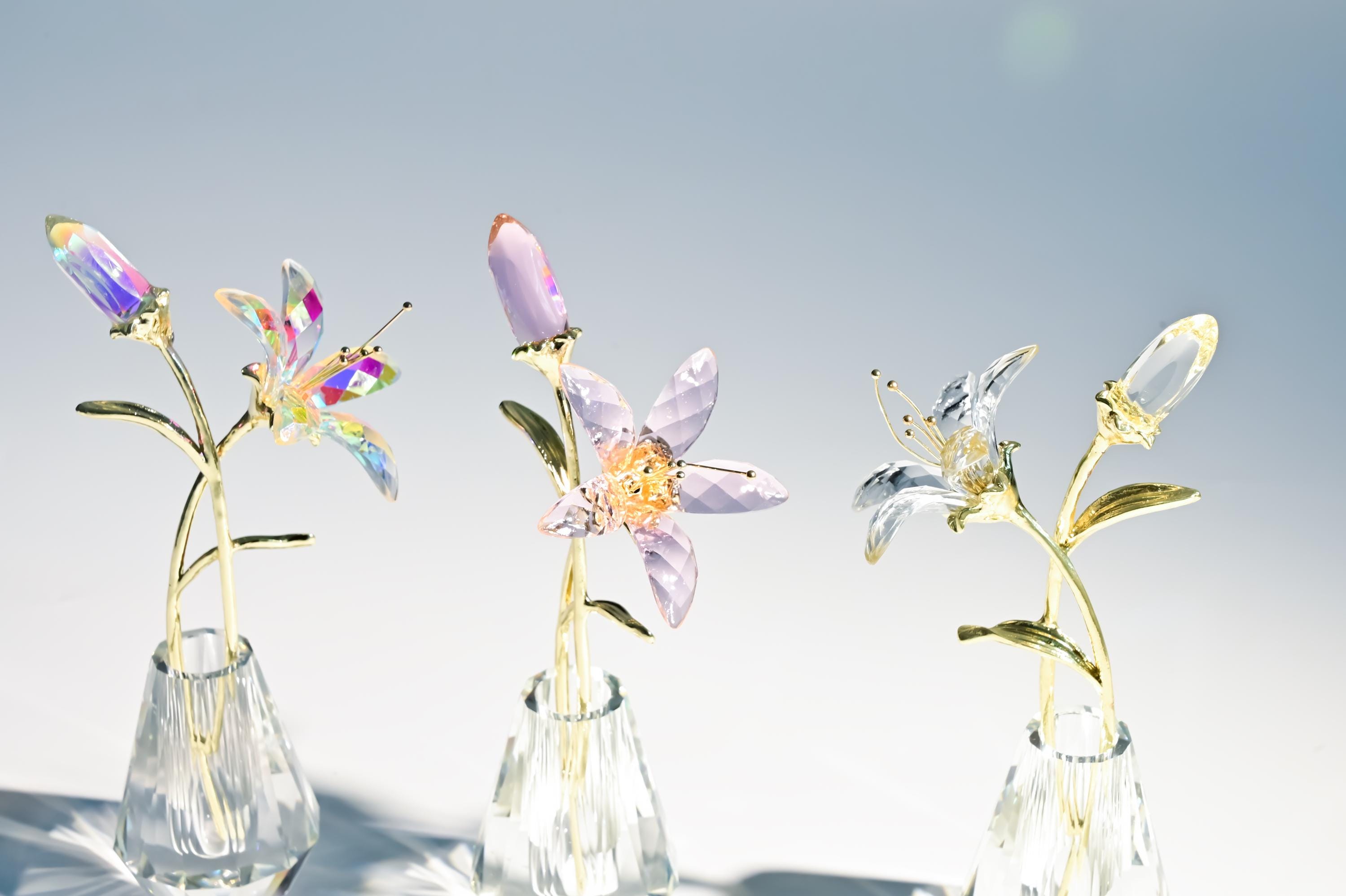 Handmade Glass Lily Flower | Glass Lily Sculpture | Crystal Glass ...