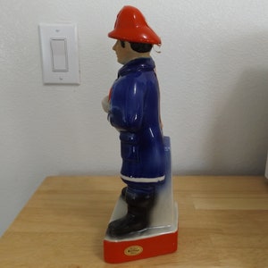 Vintage Ceramic Fire Fighter Whiskey Decanter Ezra Brooks Fireman ...