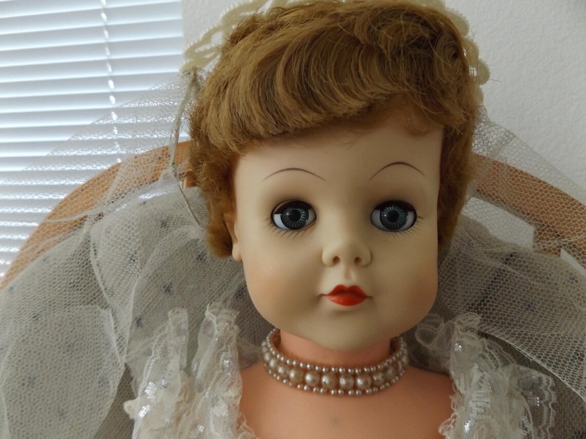 Vintage Beautiful Betty Bride Doll - Etsy