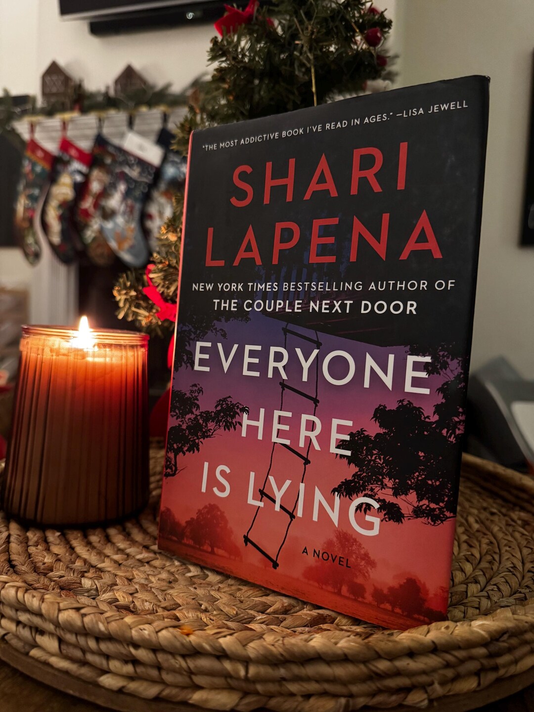 Everyone Here is Lying - Etsy