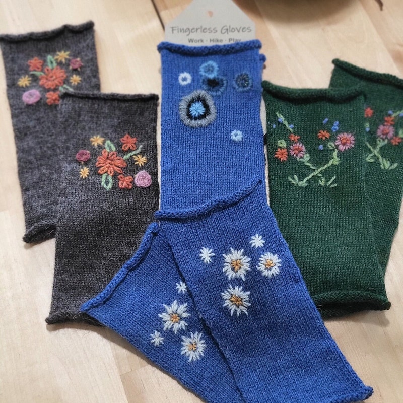 Embroidered Gloves - Etsy