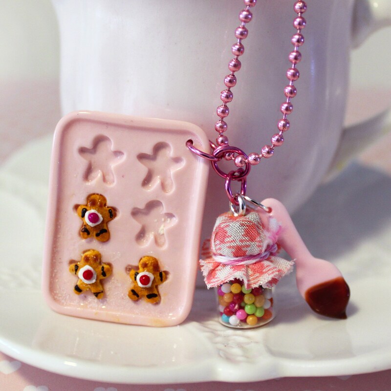 Baking Necklace - Etsy