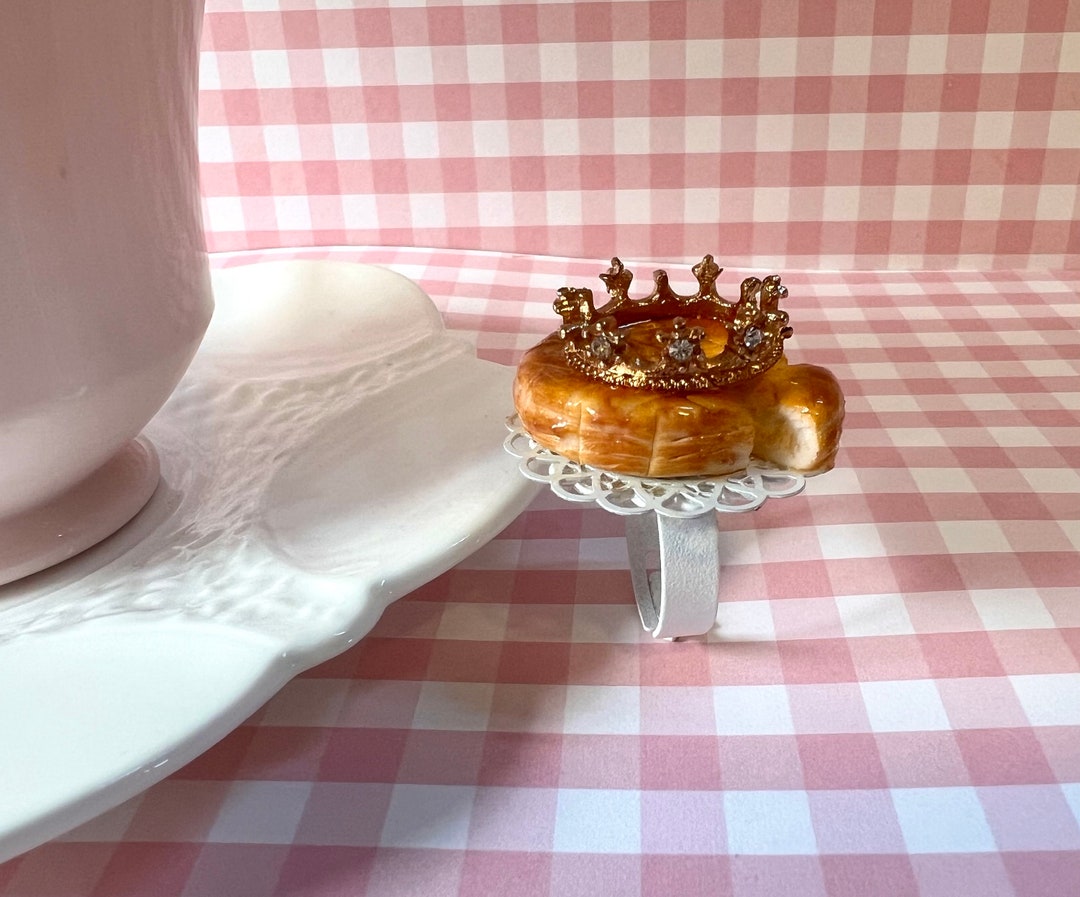 French Pastry Ring - Galette Des Rois Jewelry - King Cake Ring ...