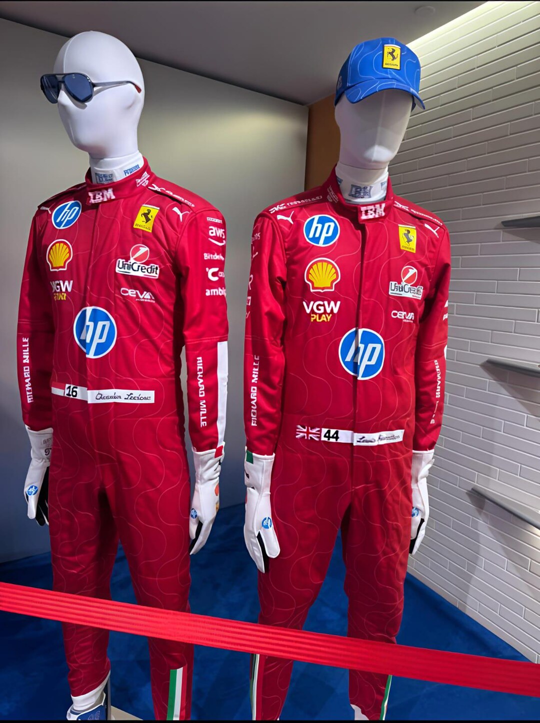 LEWIS HAMILTON 2025 Red Driver Uniform Replica Suit - Etsy