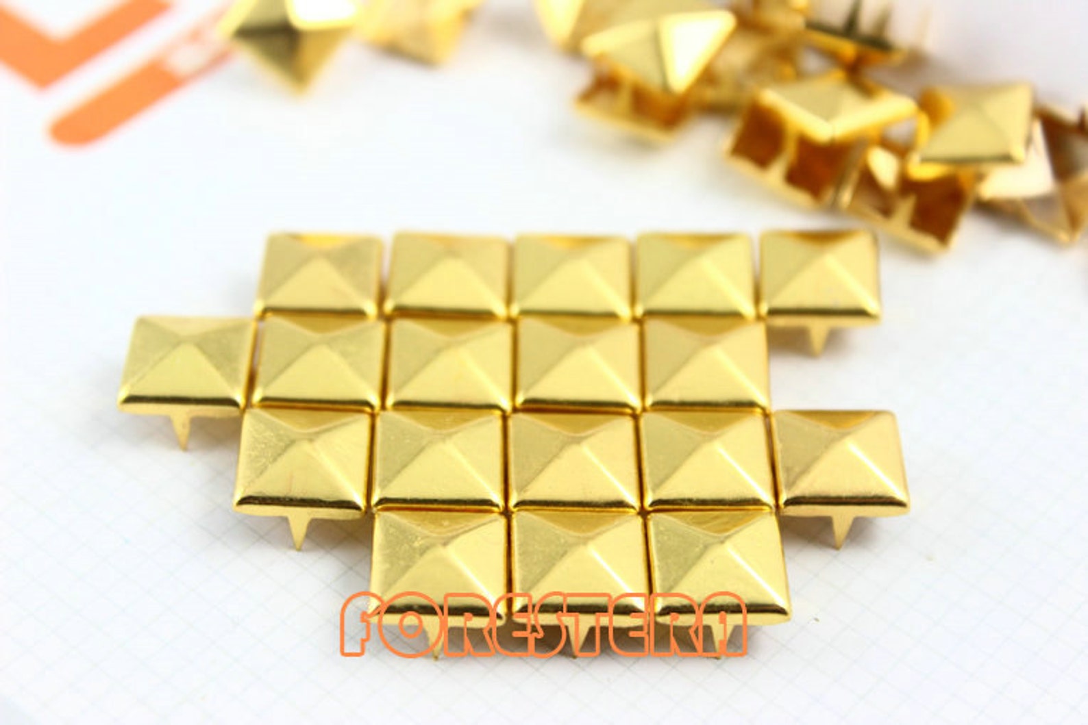 50pcs 10mm Gold Pyramid Studs Metal Studs JP10 - Etsy