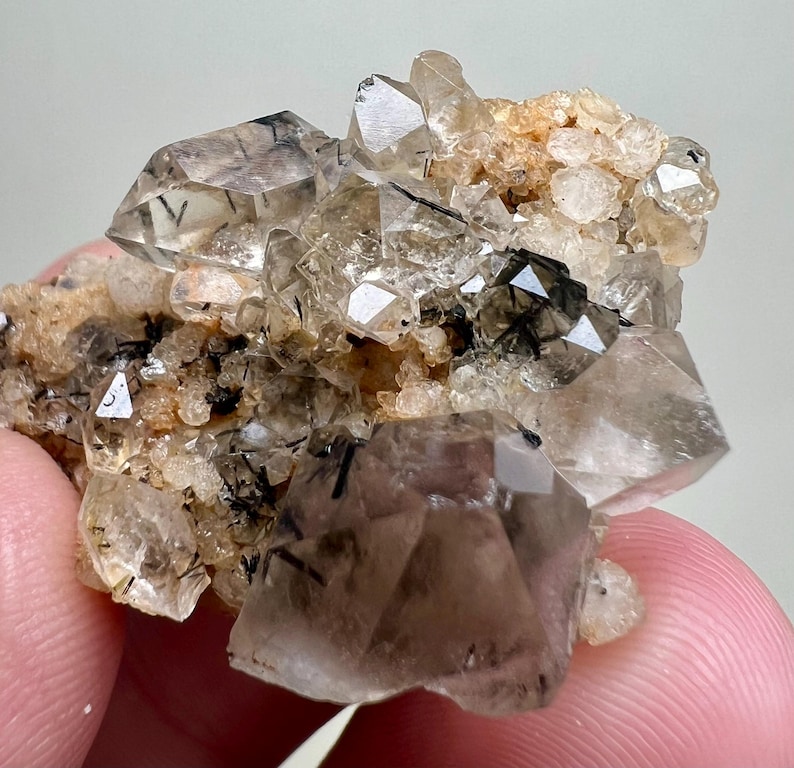 75 CT Natural Rutile Quartz Crystals With Black Needle Inclusion ...