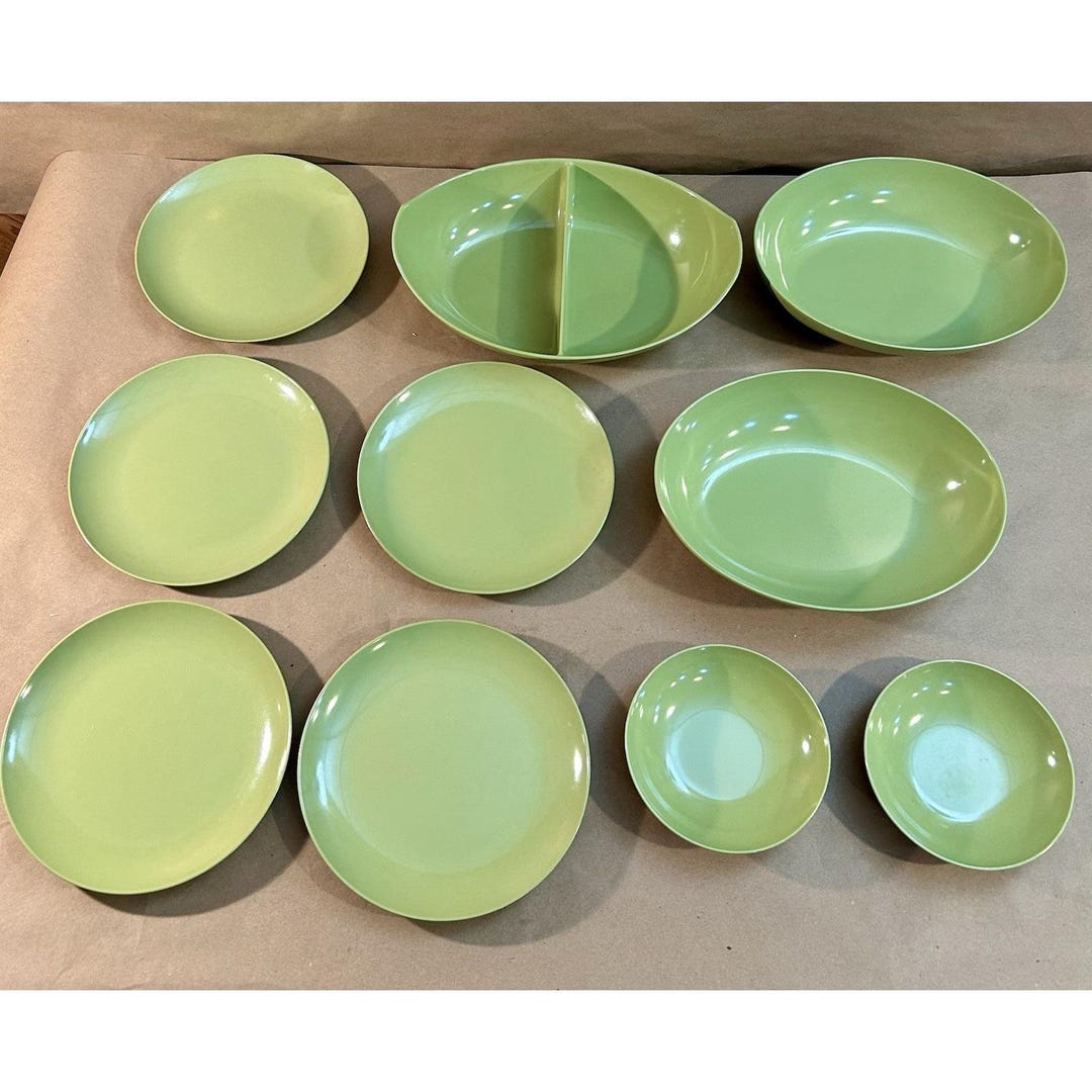 Vintage 10 Pc. Oneida Melamine Avocado Green Serving Bowls, Plates ...