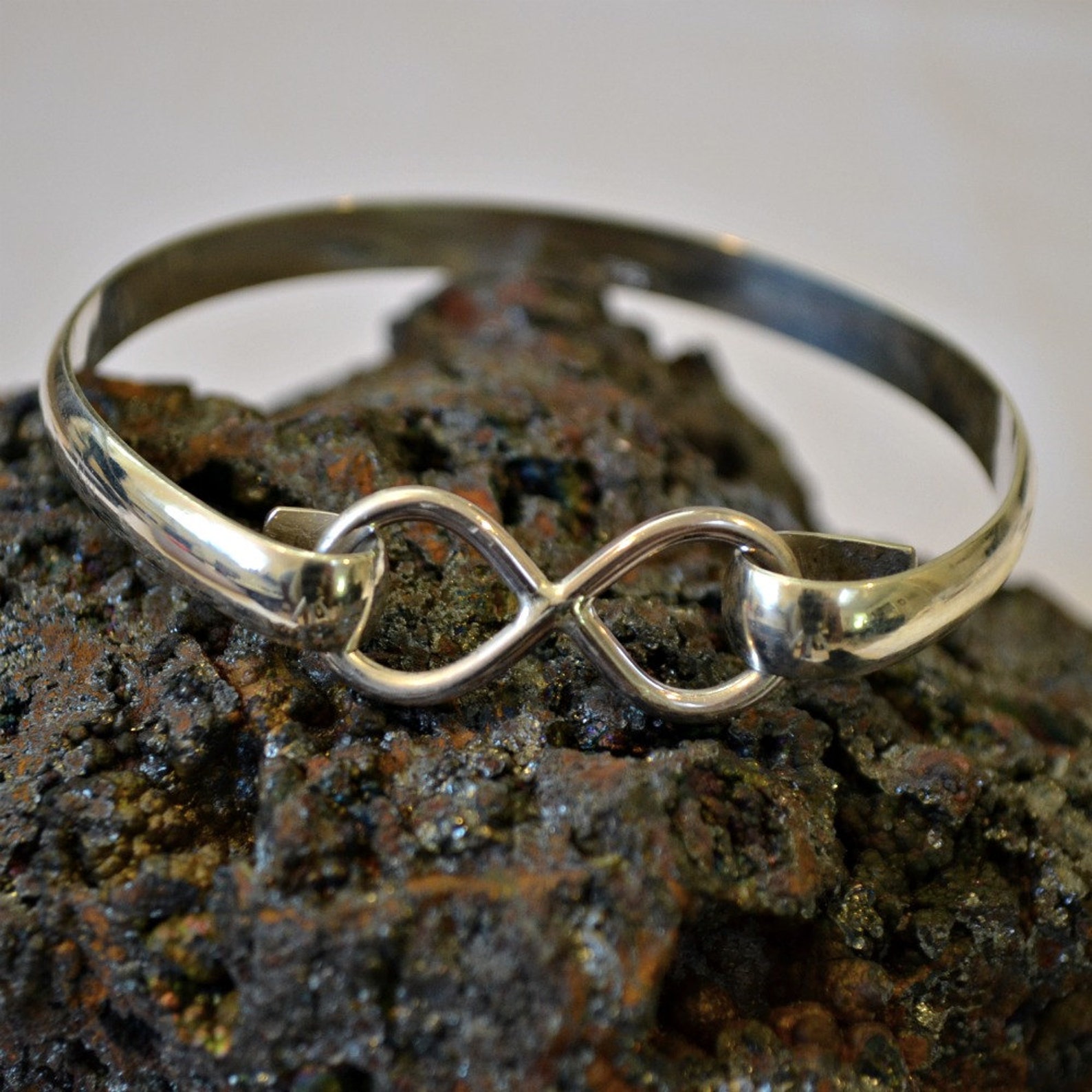 Sterling Silver Infinity Bangle Bracelet. forever - Etsy