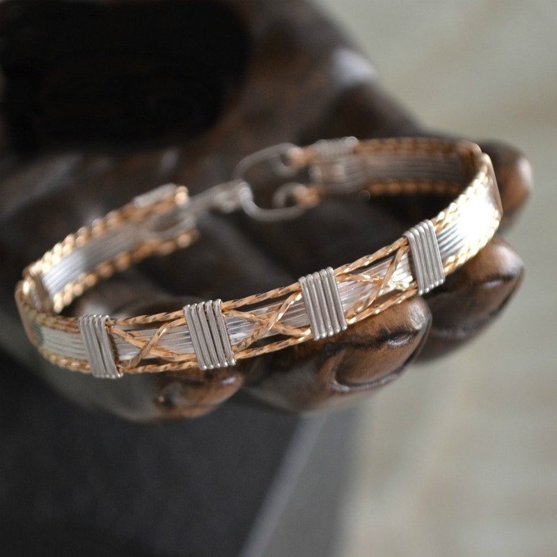 Gold Wire Bangle - Etsy