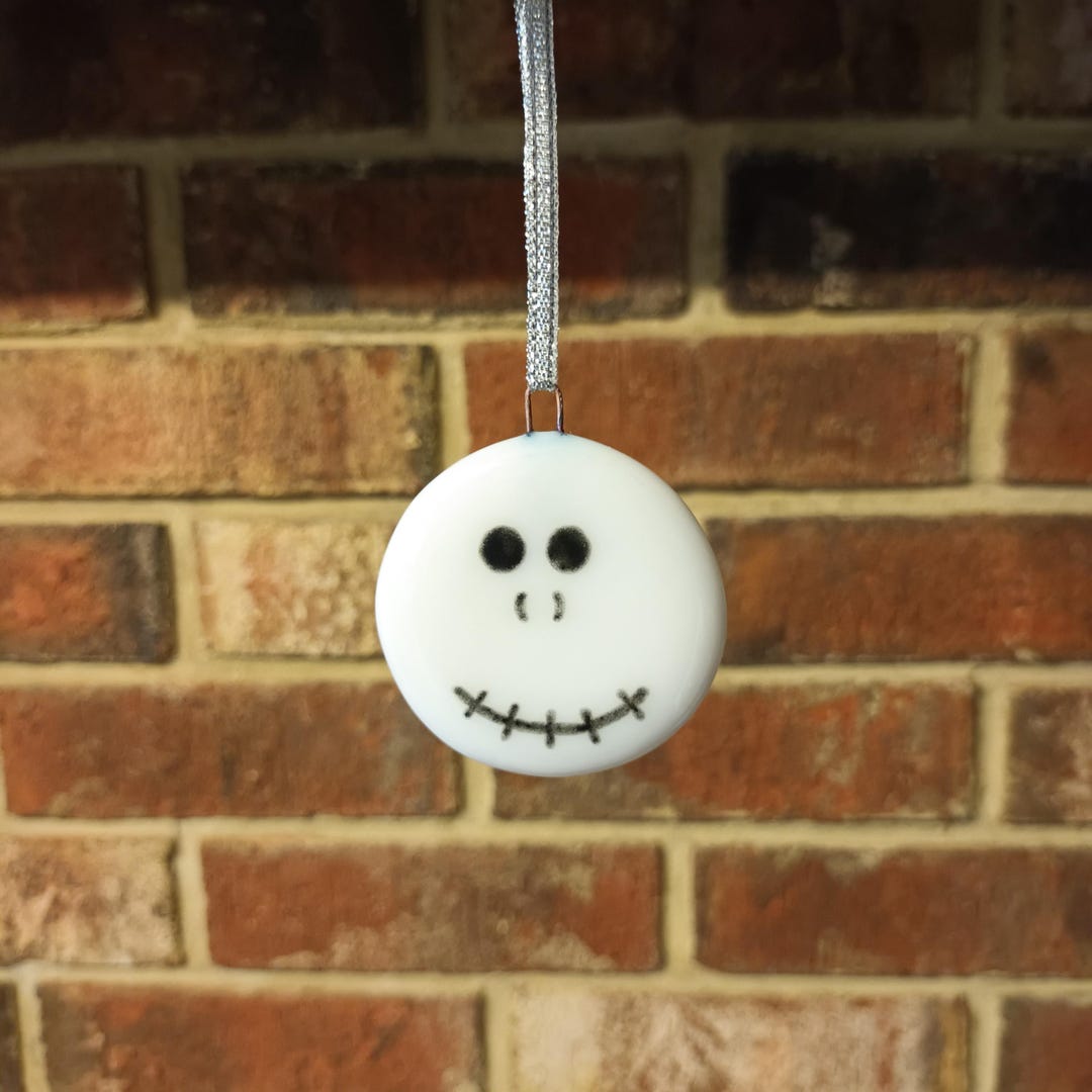 Fused Glass Skeleton Head Decoration - Handmade Halloween Decoration - Etsy