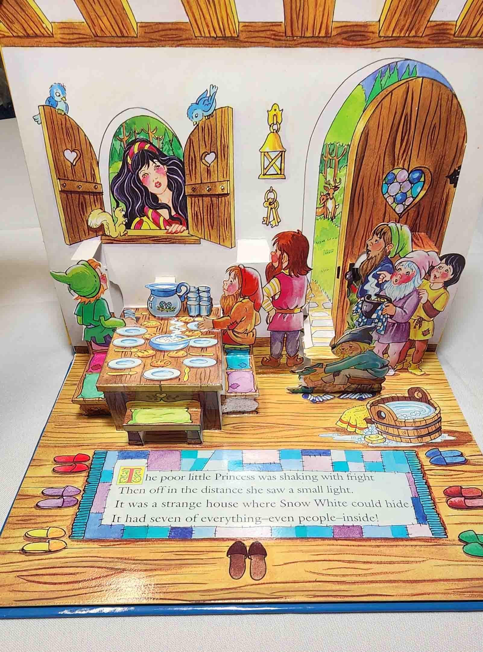 Snow White Fairy Tale Pop up Book Playmore Waldman Publishers ...