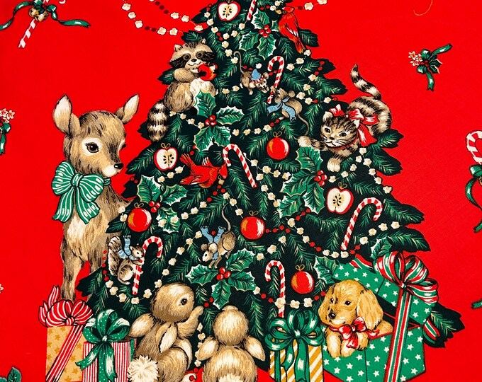 Vintage Christmas Tree Skirt, Tabletop Hallmark Christmas Tree Fabric ...