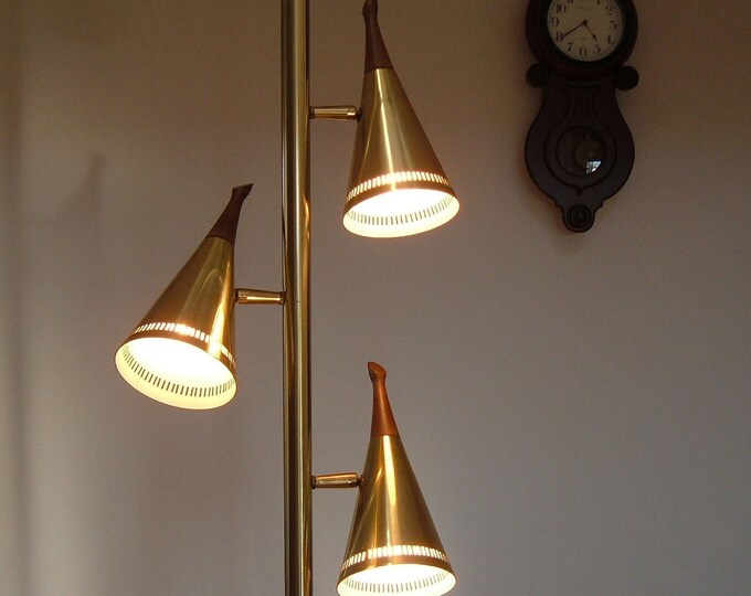 Vintage Atomic Eames Era Floor Lamp With Teak Wood Finials Mad Men ...