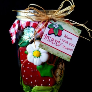 INSTANT DOWNLOAD - Printable - Love You Berry Much Mom - Mother's Day ...