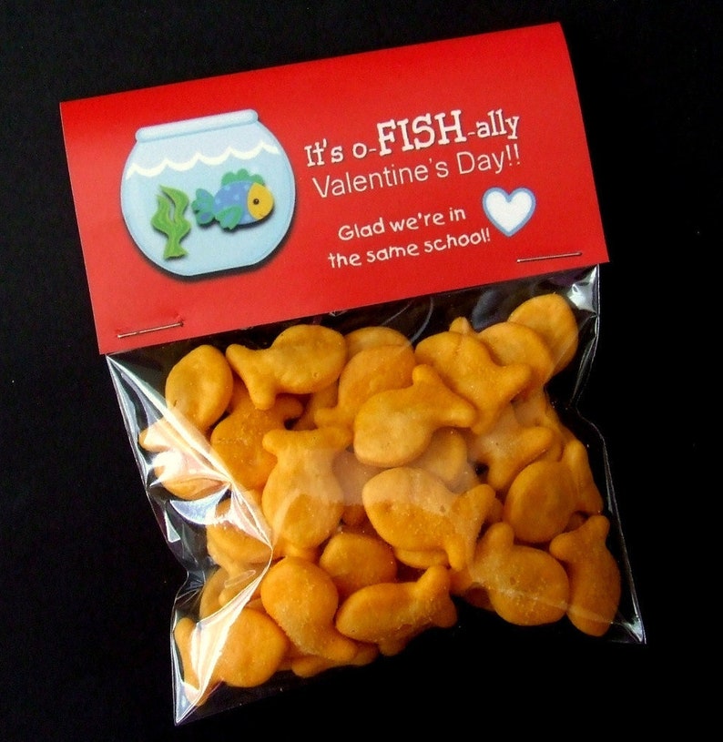 Valentine Printable Treat Bag Topper - INSTANT DOWNLOAD - O - Fish - Al ...