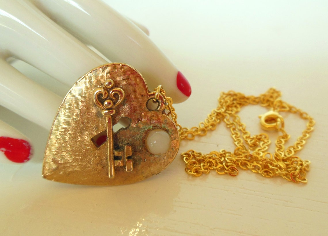 Vintage Heart Key Necklace Gold 50's 20 item 194 - Etsy