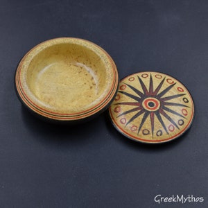 Ancient Greek Ceramic Small Box, Hand-painted Terracotta Pyxis in ...