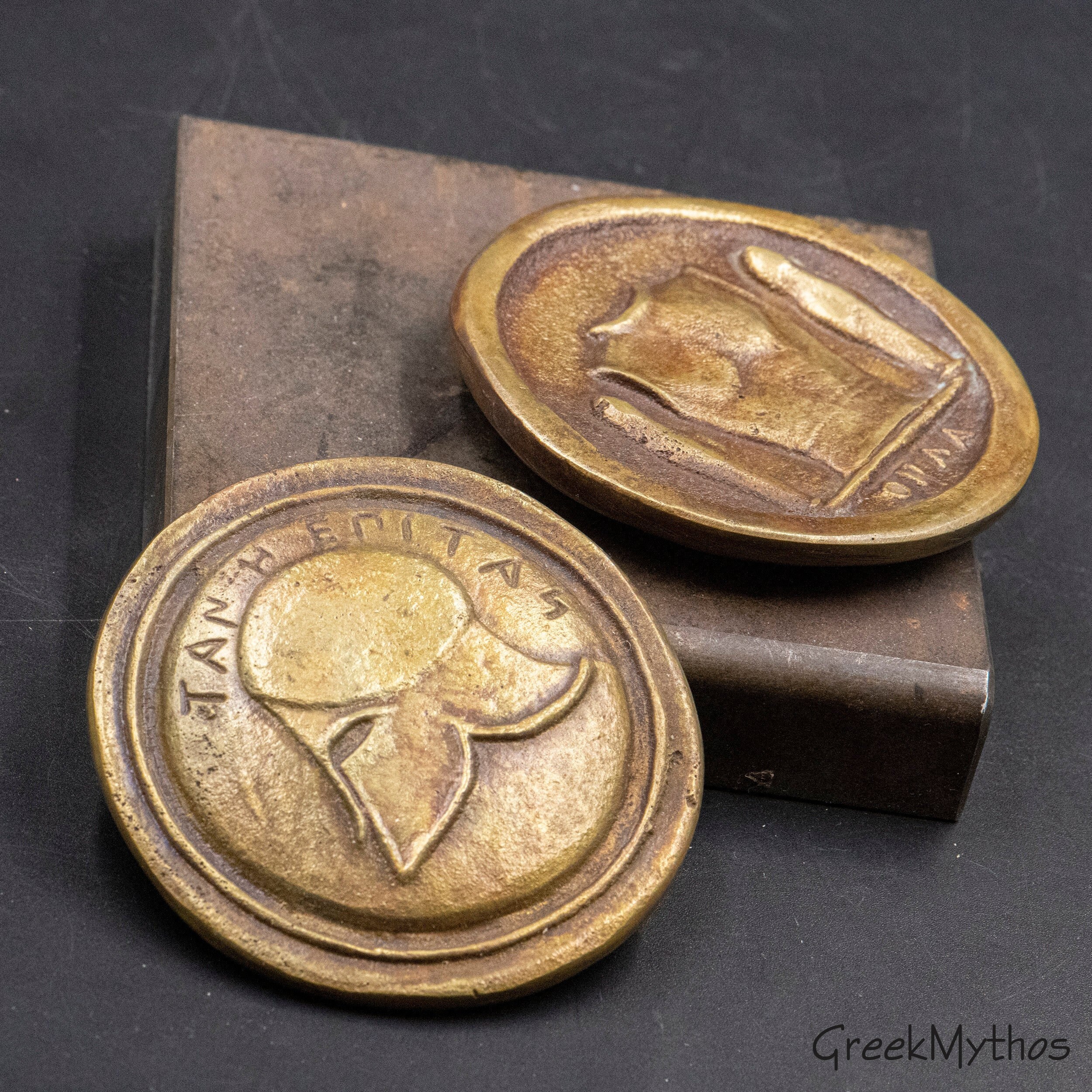 Ancient Greek Spartan Shield Paperweight, with Relief Helmet and Armor ...