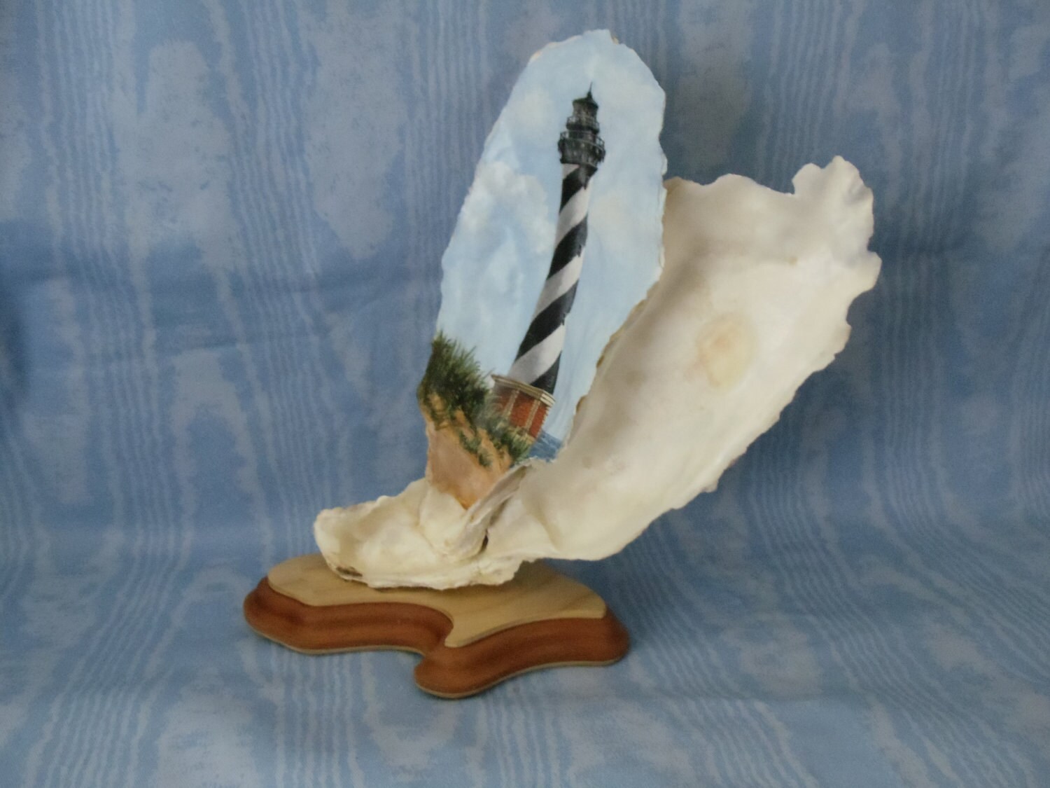 Cape Hatteras Lighthouse Hand Painted on Shell - Etsy