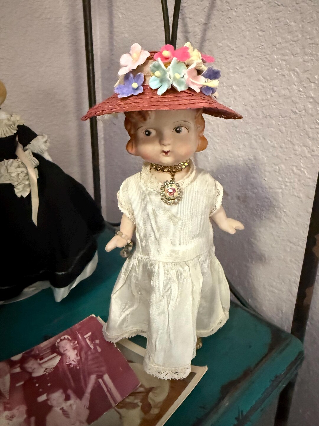 Fancy Frozen Charolette Ever Wears Bling. and a Red Hat With Flowers ...