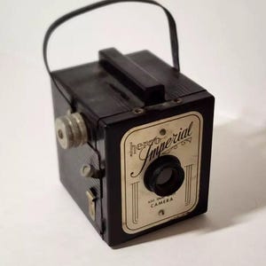 Art Deco Box Camera Herco Imperial 620 Vintage Snap Shot Camera Prop ...