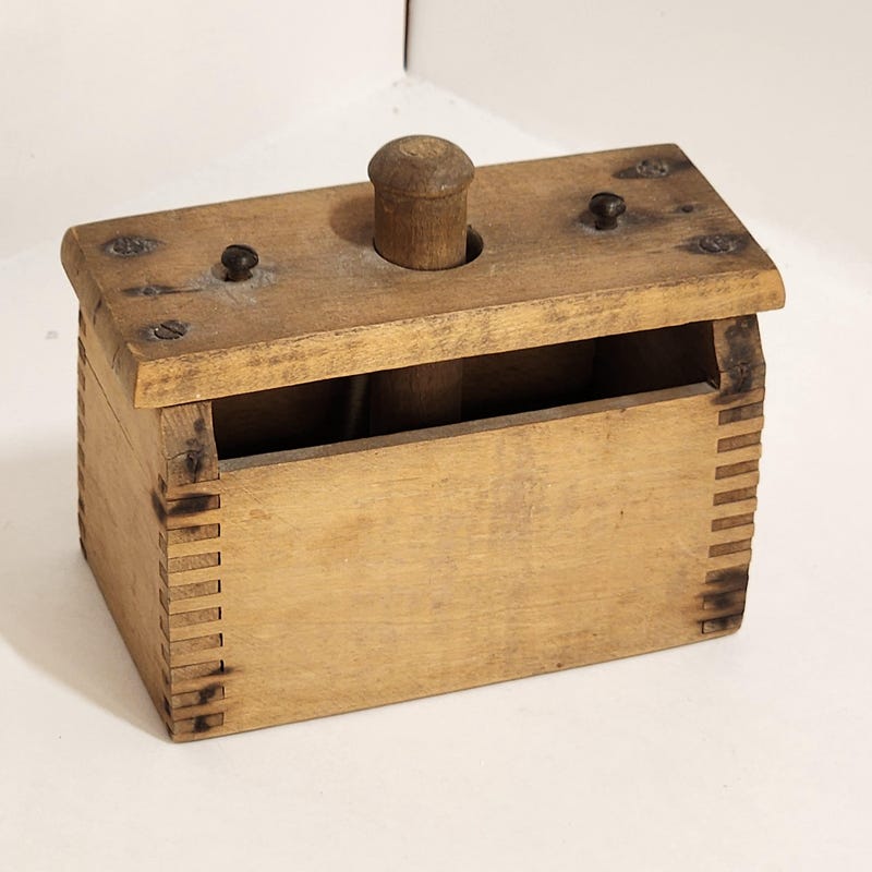 Vintage Wood Mold - Etsy