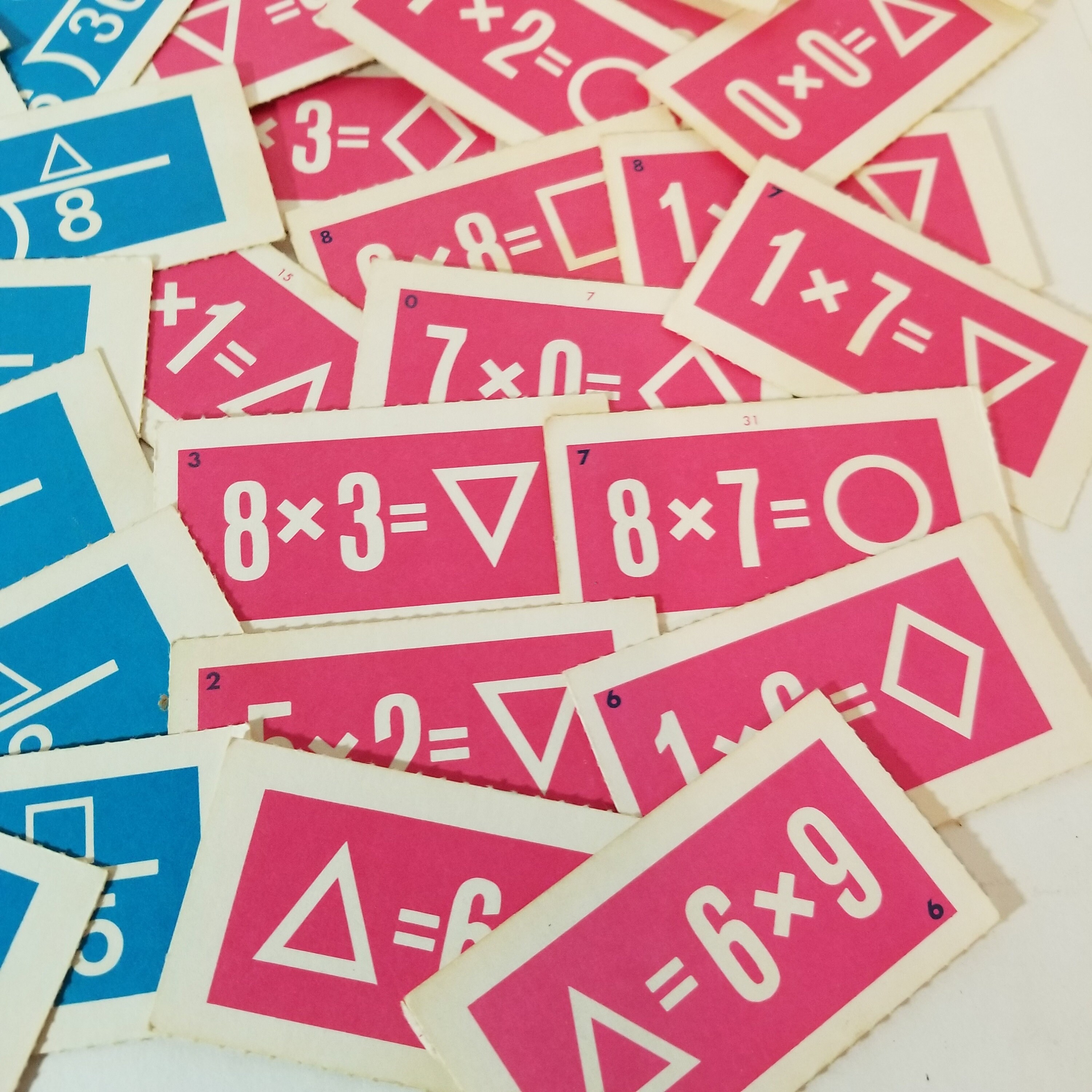 8 Blue and Pink Math Flash Cards Multiplication Division Numbers ...