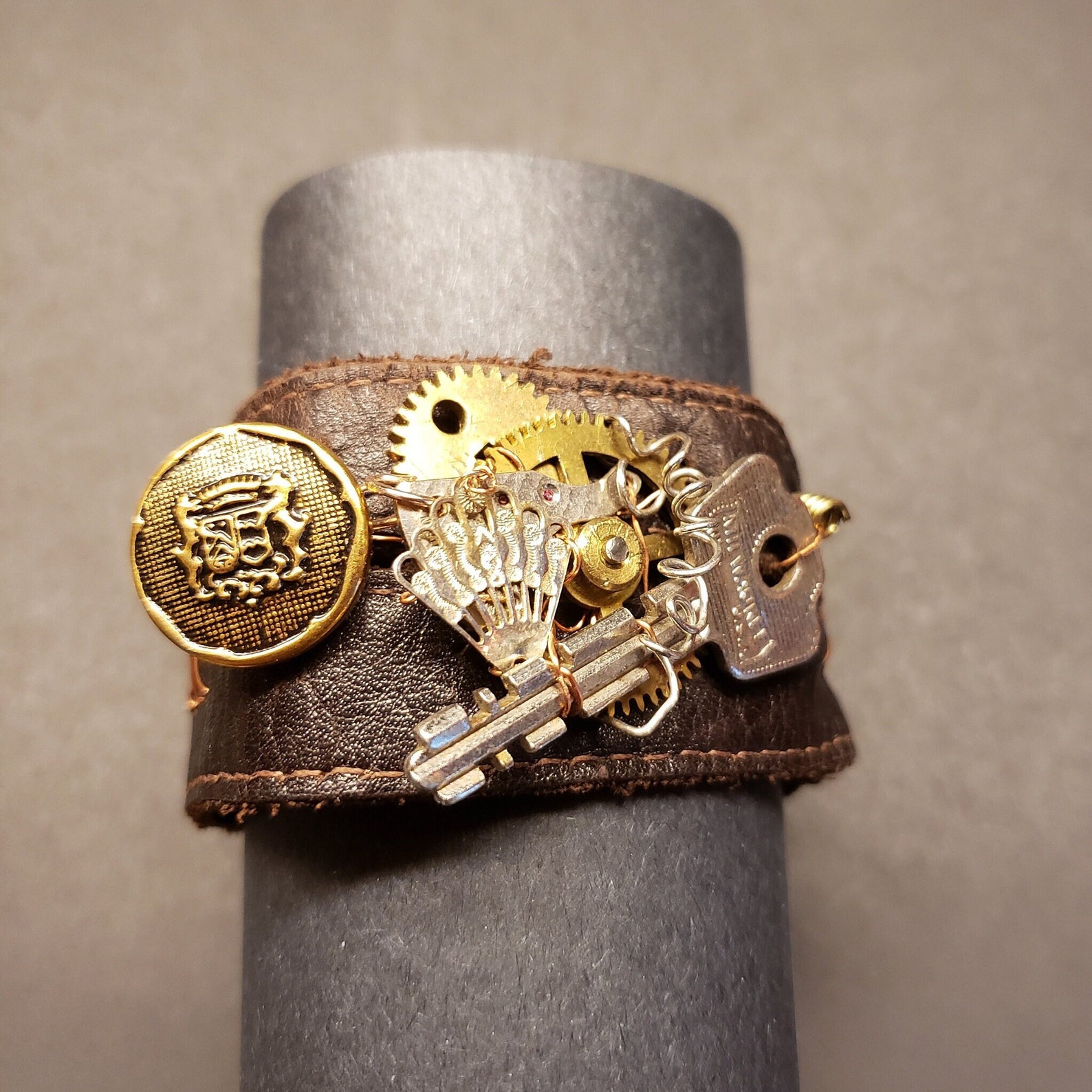 Steampunk Bracelet - Key, Gears, & Leather - Etsy