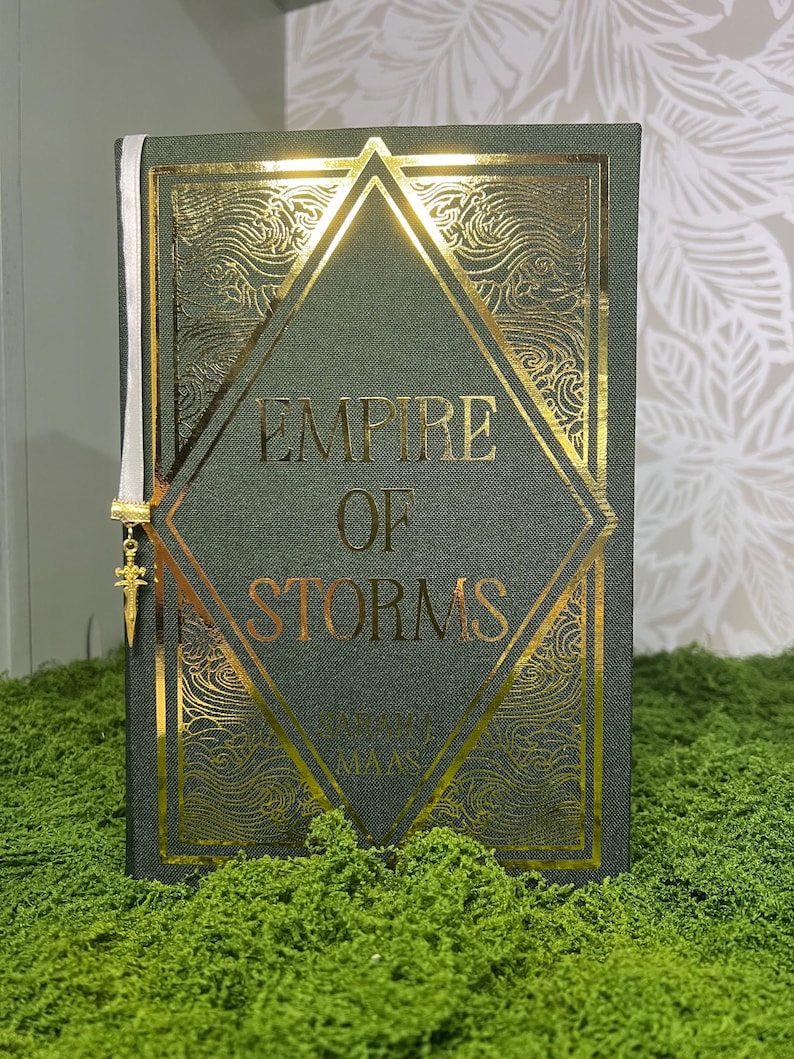 Set rilegato di Throne of Glass • Copertine rigide personalizzate ...