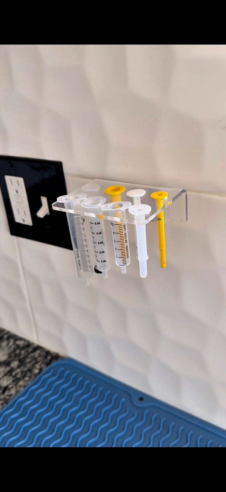 Syringe Caddy – Acrylic Oral Syringe Holder for Infant & Toddler ...