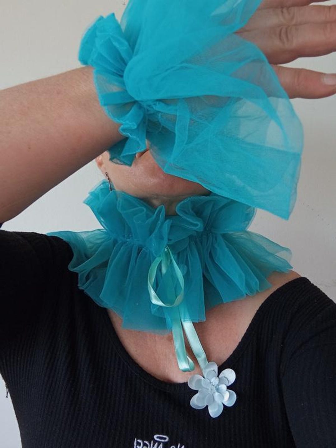Blue Tulle Ruffle Collar and Cuff Set, Renaissance Cosplay Accessory - Etsy