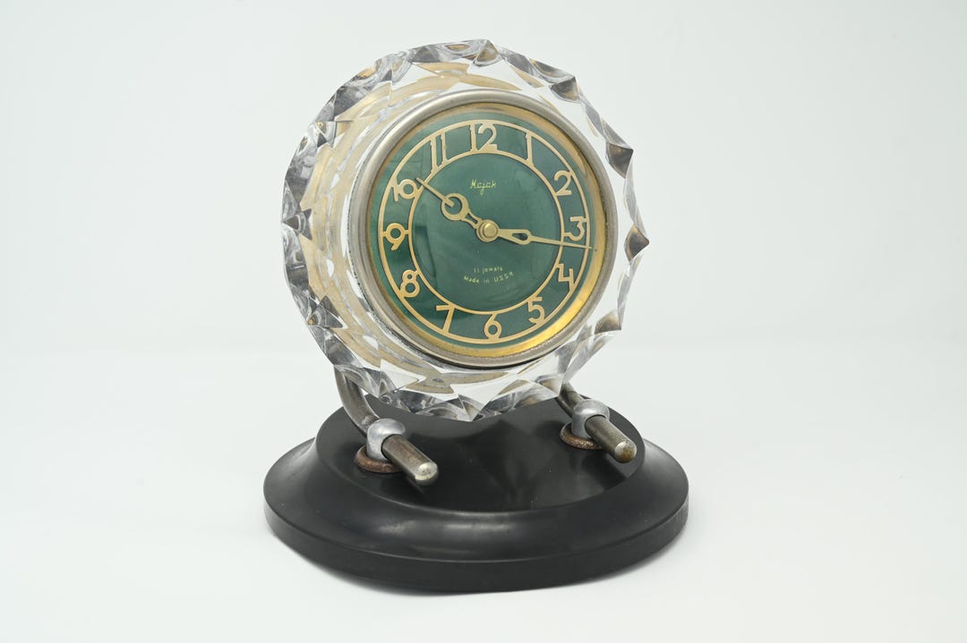 1960s USSR Crystal Desk Clock With Green Dial by Majak - Etsy