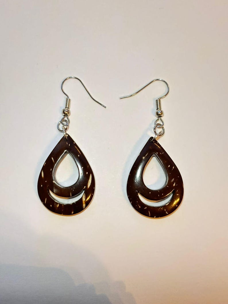 Pendientes de cáscara de coco hechos a mano - Etsy España