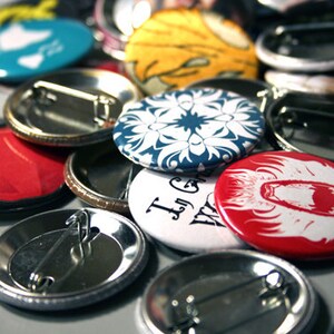 Grab Bag 10 Pinback buttons | Etsy