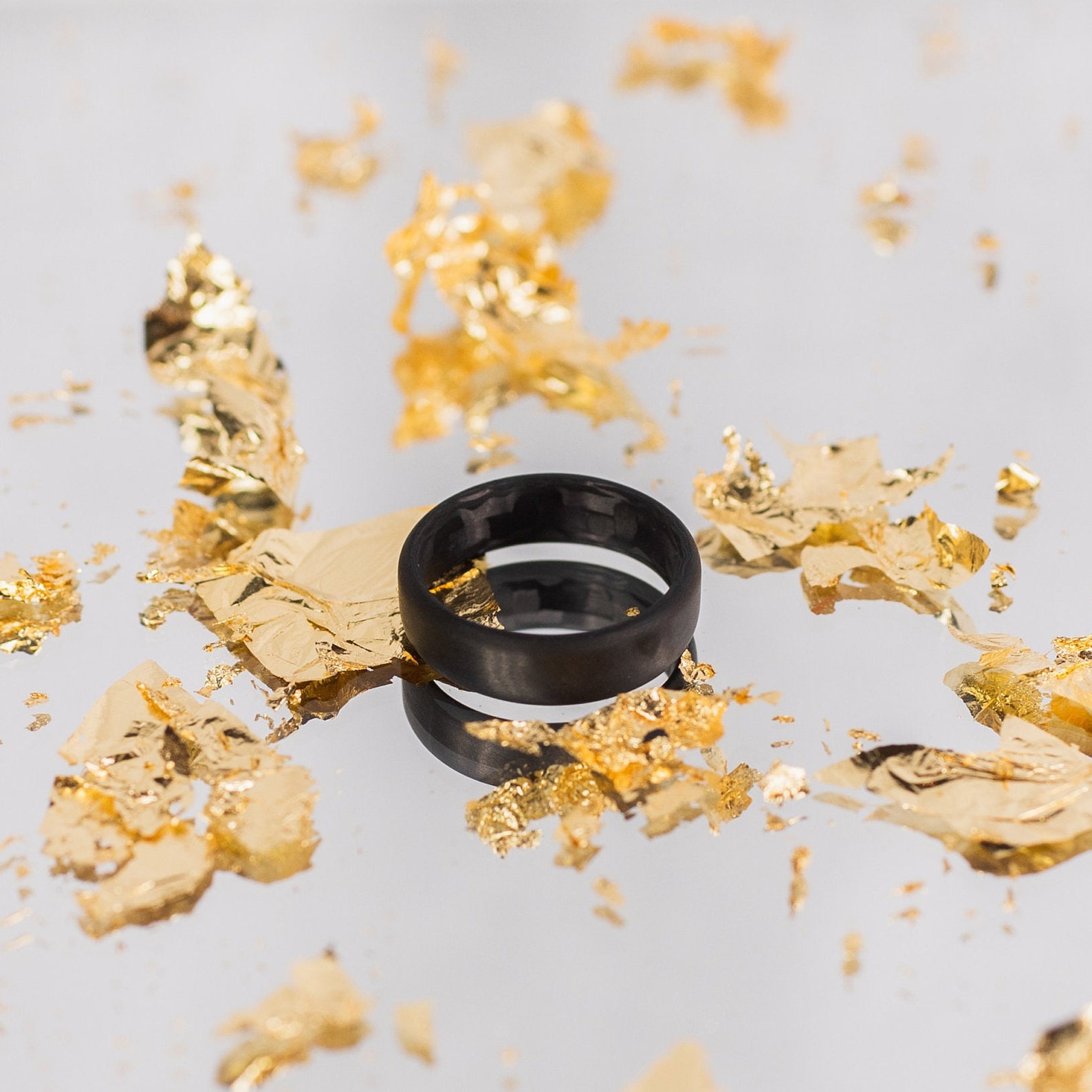 Pure Carbon Fiber Ring - Round Top Unidirectional Pattern, Matte Finish ...